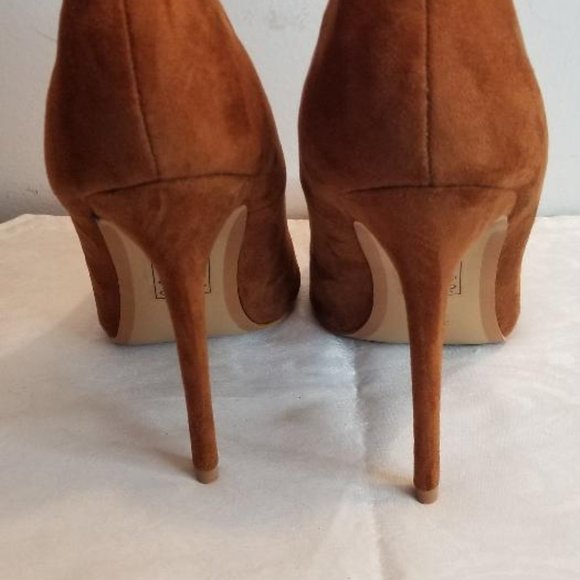 Shoe Republic LA | Shoes | Rust Color Suede Stiletto Size 1 By Shoe ...